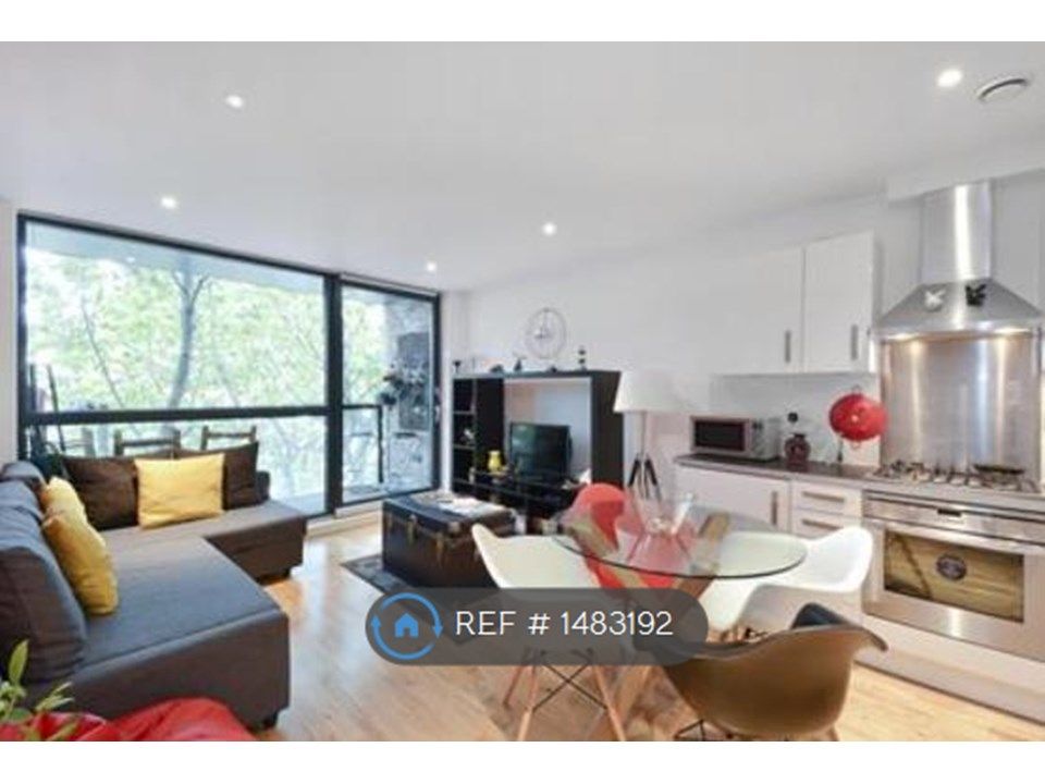 2 bed flat to rent in Cube Apartments, London WC1X - Zoopla