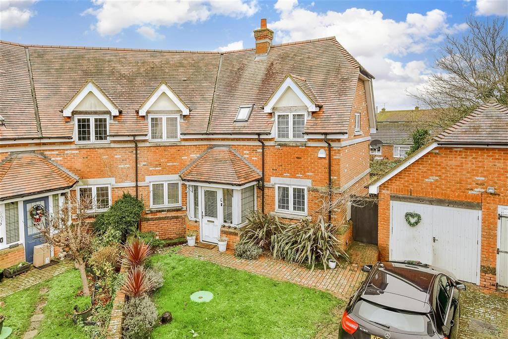 3 Bed End Terrace House For Sale In Ewe And Lamb Mews Wittersham