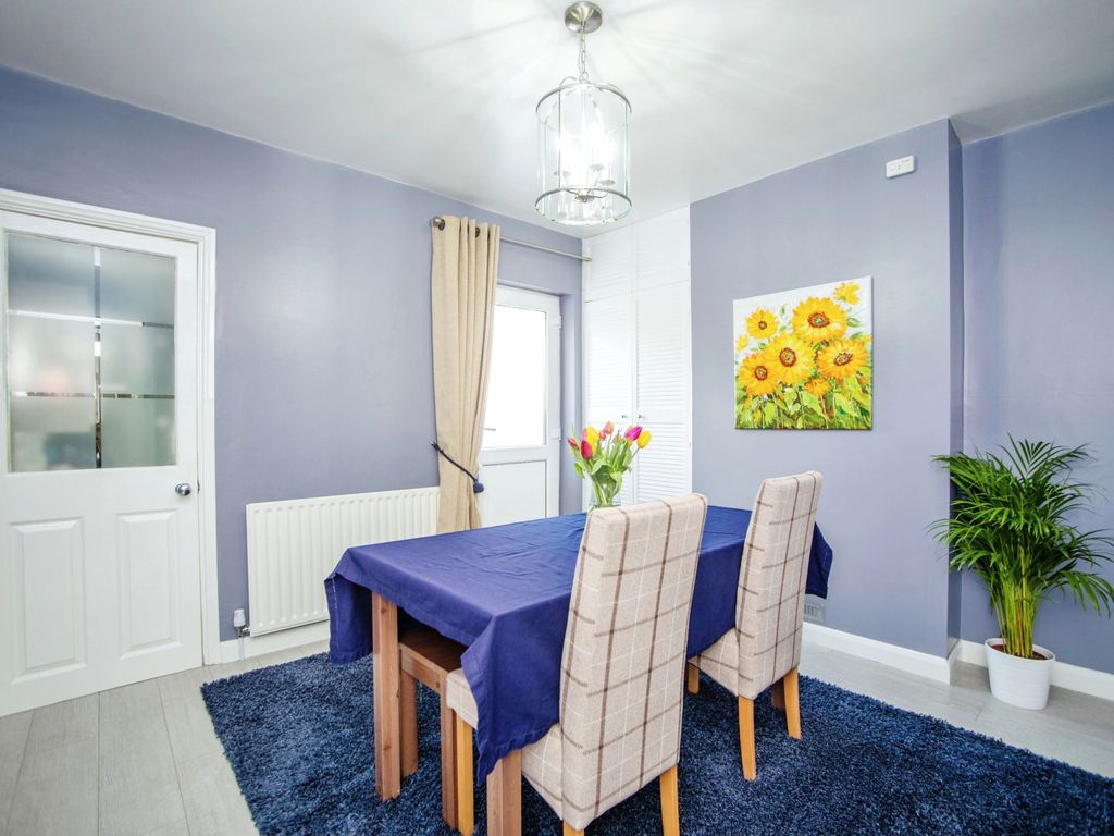 2 Bed End Terrace House For Sale In Trafalgar Street Gillingham Kent