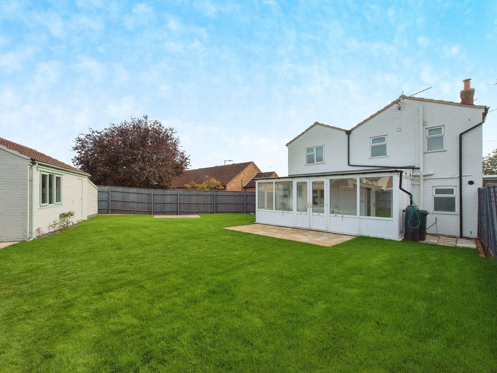 3 bed detached house for sale in London Road, Brandon IP27, £280,000 ...