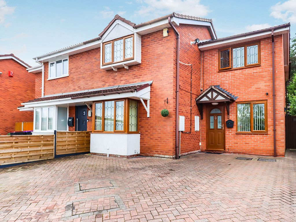 3 Bed Semi Detached House For Sale In Woodrush Heath The Rock Telford
