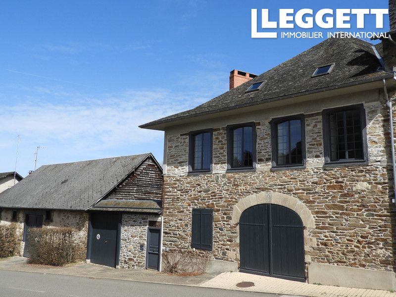 4 bed villa for sale in Uzerche, Corrèze, Nouvelle-Aquitaine, £316,704 ...