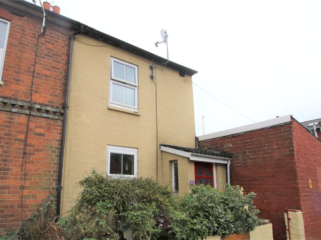 2 Bed Terraced House To Rent In Charles Street Reading Berkshire Rg1