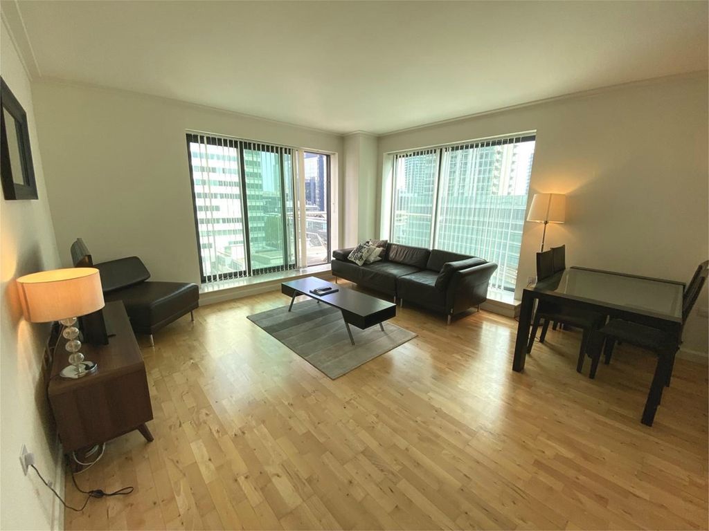 2 bed flat to rent in Discovery Dock East, London, 3 South Quay Square ...