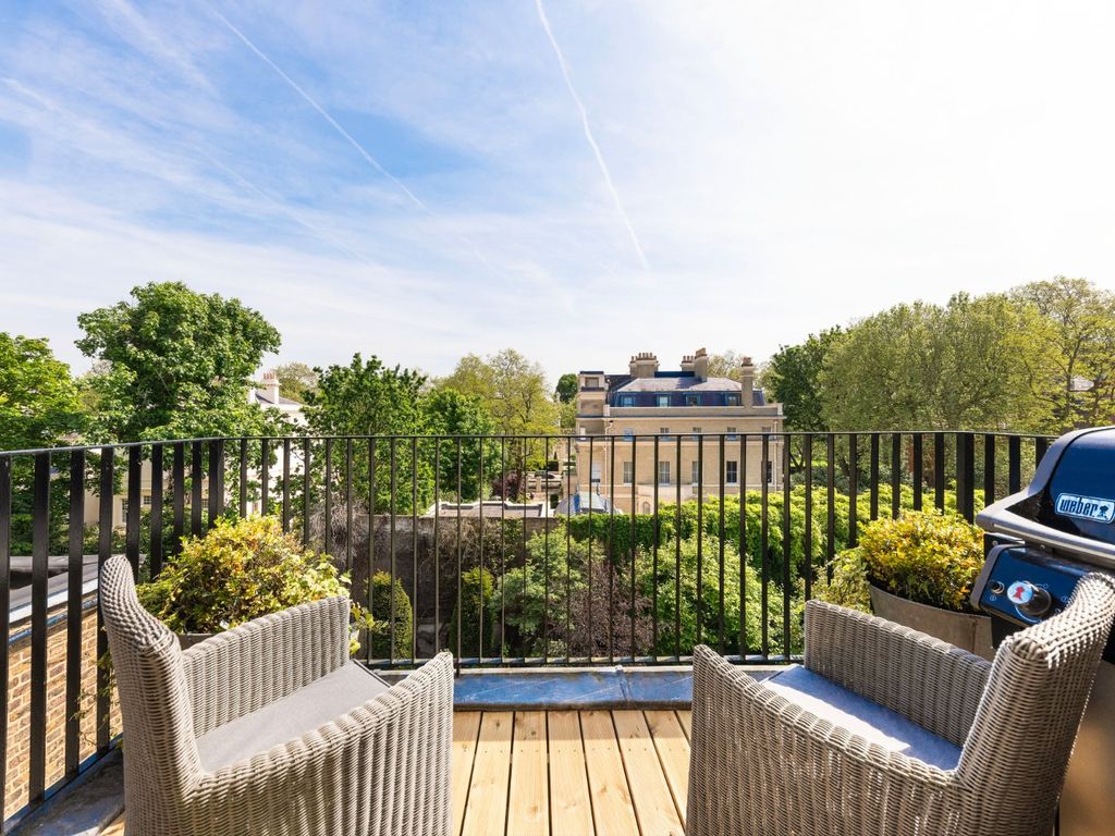 2 bed flat for sale in Palace Gardens Terrace, London W8, £1,825,000 ...