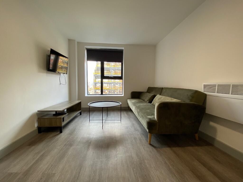 1 bed flat to rent in Roscoe Street, Liverpool L1, £1,100 pcm - Zoopla