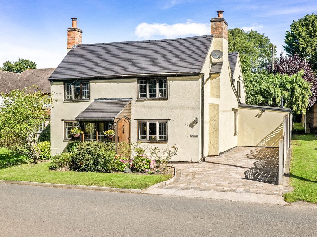 3 Bed Detached House For Sale In Broad Lane Bishampton Pershore Wr10