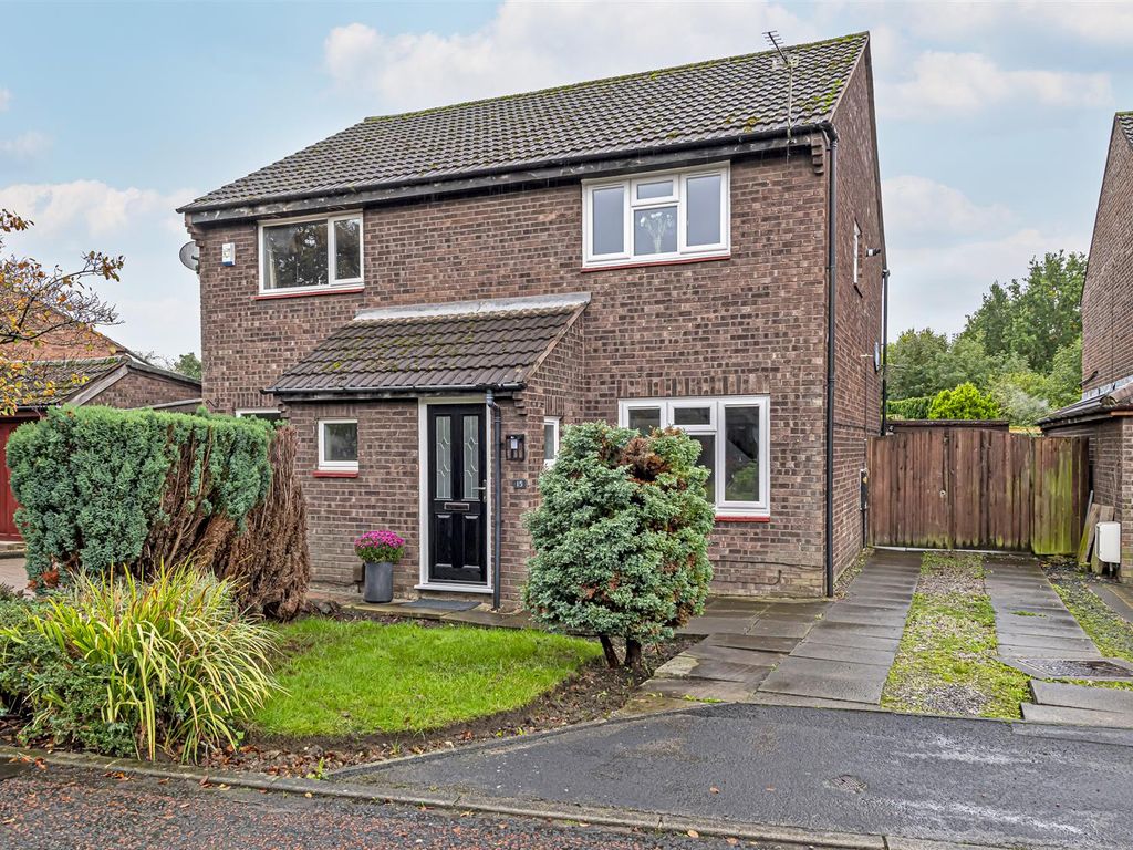 2 Bed Semi Detached House For Sale In Welsby Close Fearnhead