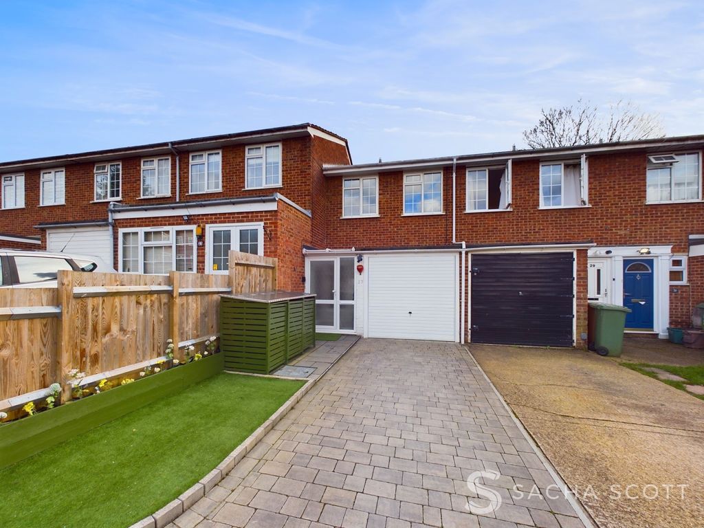 2 bed terraced house for sale in Brandy Way, Sutton SM2, £425,000 - Zoopla