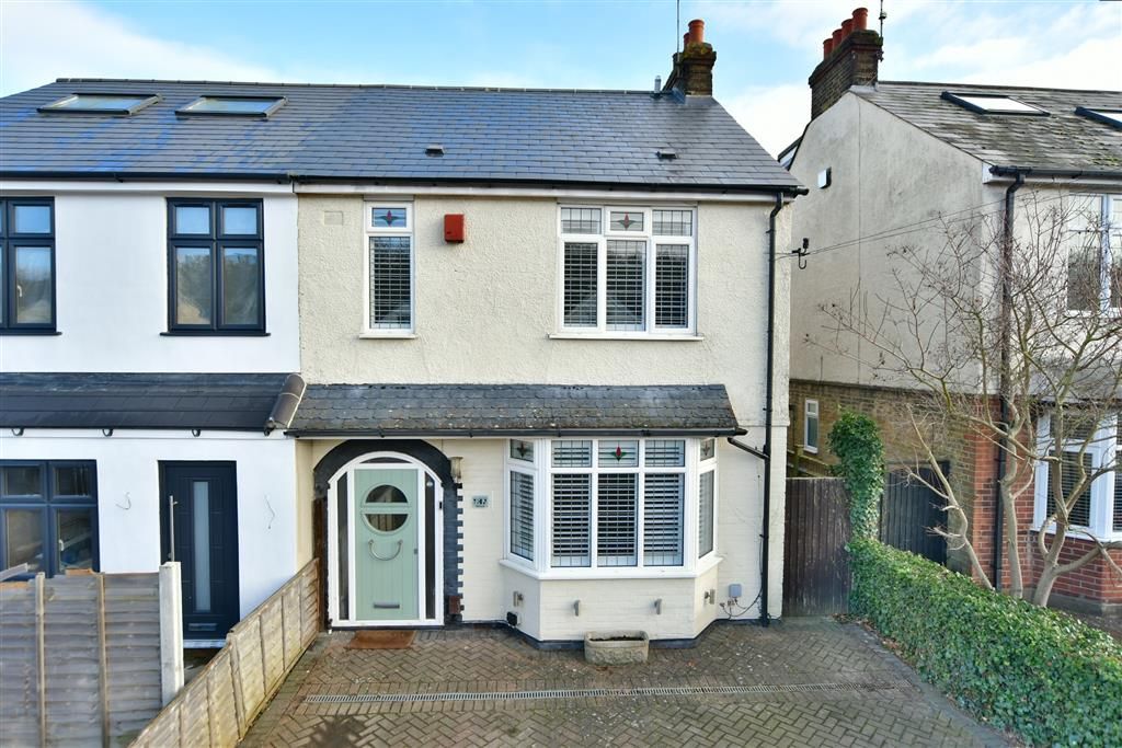 4 Bed Semi Detached House For Sale In Edwin Road Rainham Gillingham