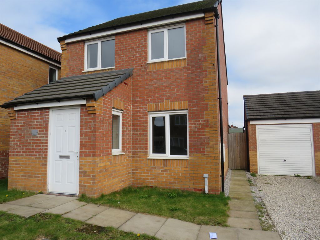 3 bed semi-detached house for sale in High Hazel Grove, Stainforth, Doncaster DN7, £150,000 - Zoopla