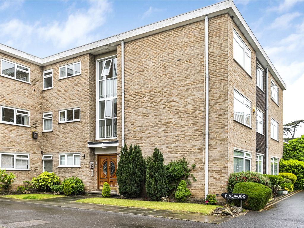2 bed flat for sale in Oaklands Road, Bromley BR1, £375,000 - Zoopla