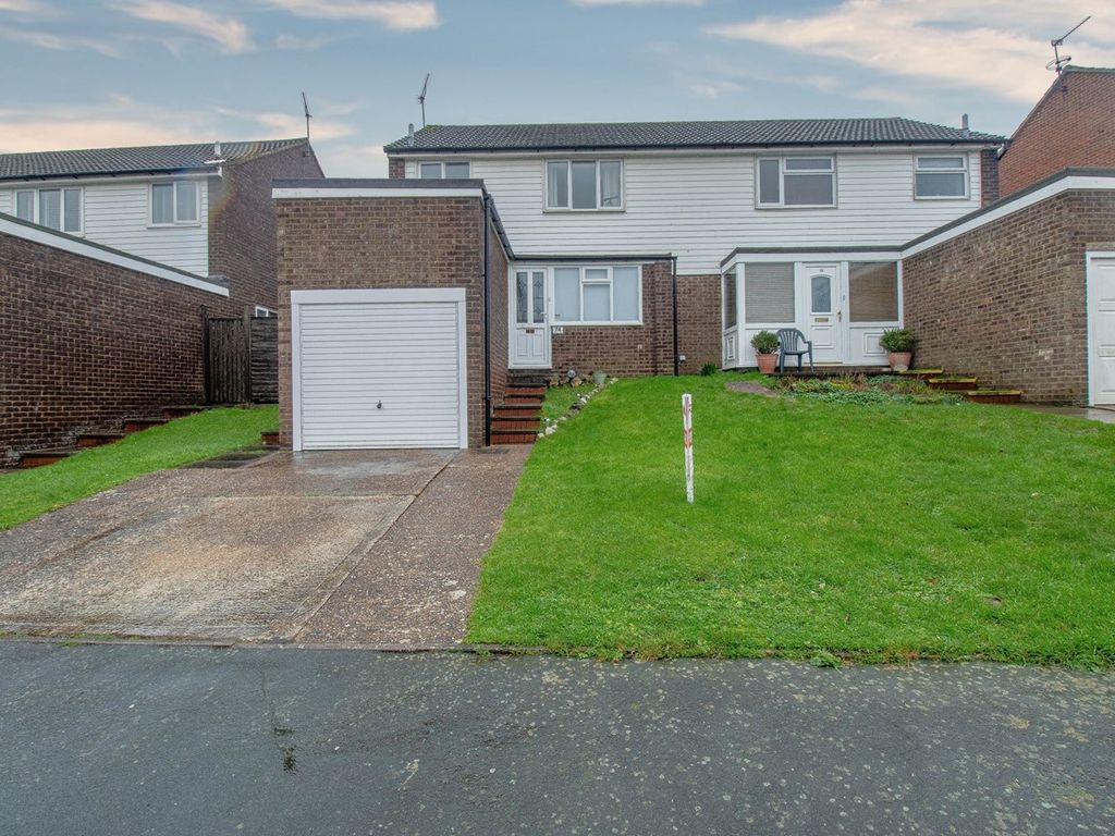 3 Bed Semi Detached House For Sale In Reedswood Road St Leonards On