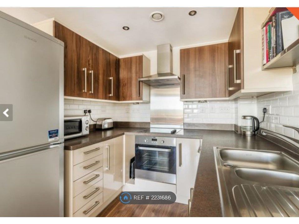 1 bed flat to rent in Church Road, London NW10, £1,550 pcm - Zoopla