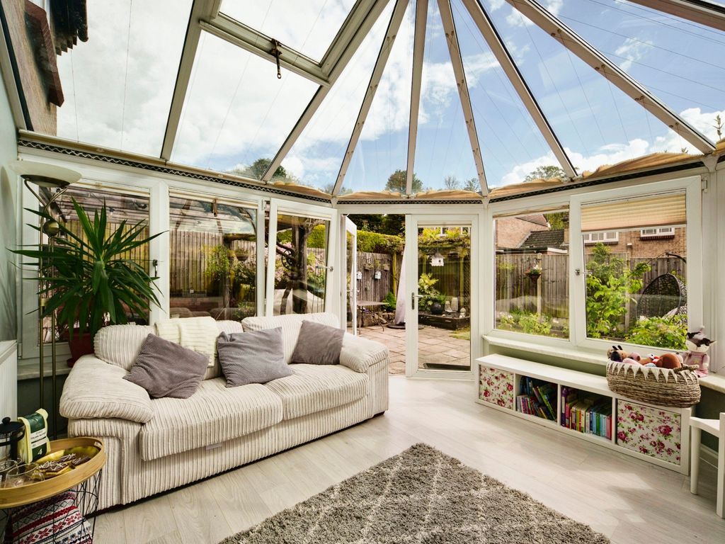 4 bed detached house for sale in Postmill Drive, Maidstone ME15, £ ...