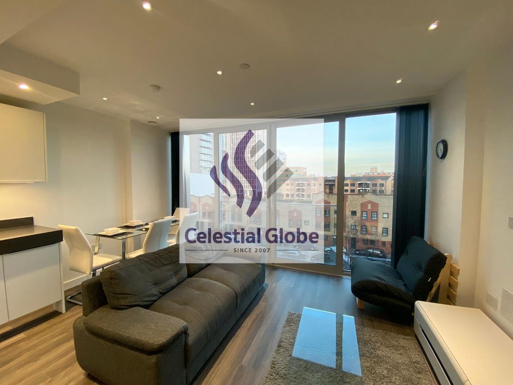 1 bed flat to rent in 14 Piazza Walk, London E1 - Zoopla