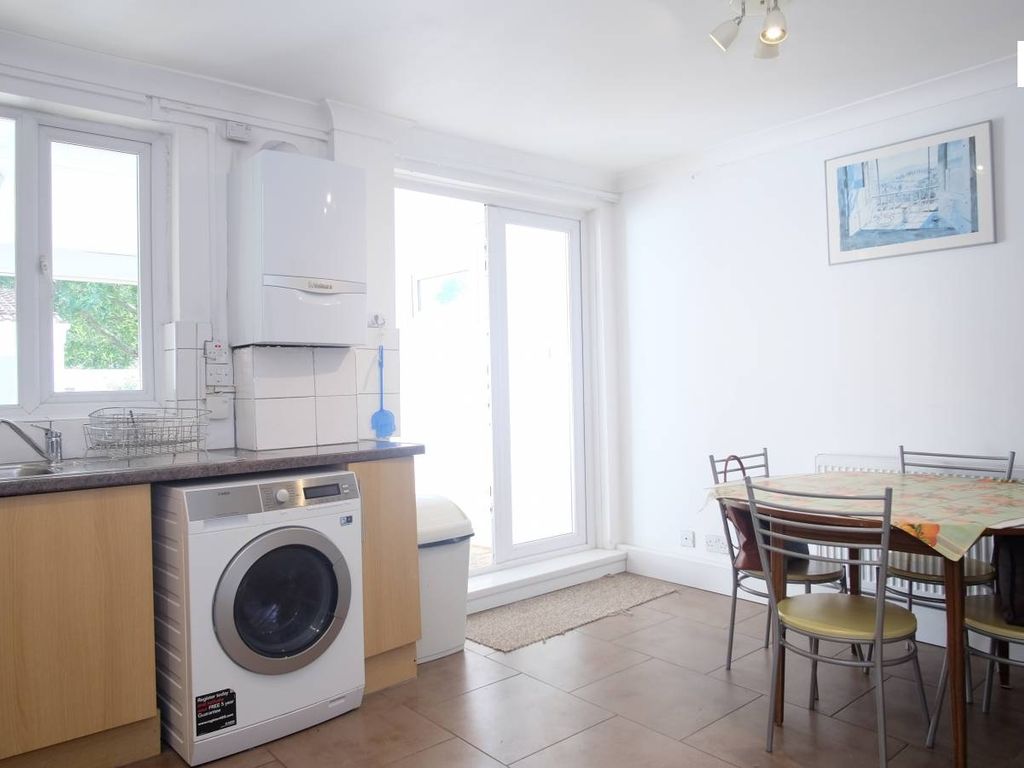 4 bed town house for sale in Lower Strand, Colindale, London NW9, £ ...