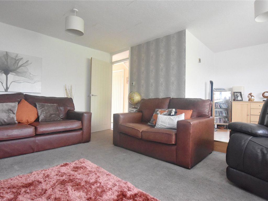 3 bed maisonette for sale in The Downs, Alkrington, Manchester M24 - Zoopla