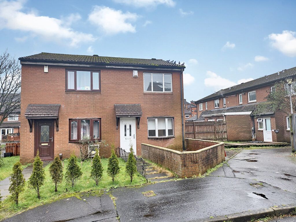 2 bed semi-detached house for sale in Edrom Court, Glasgow G32, £ ...