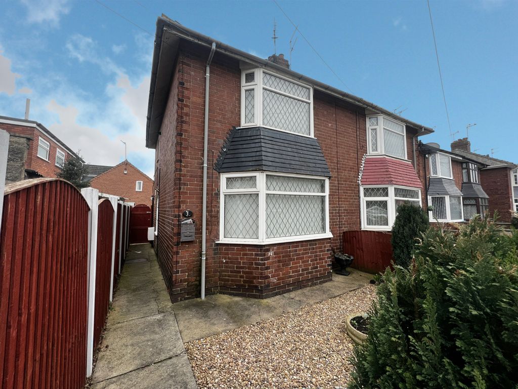 2 bed semi-detached house to rent in Tennyson Avenue, Thorne, Doncaster ...