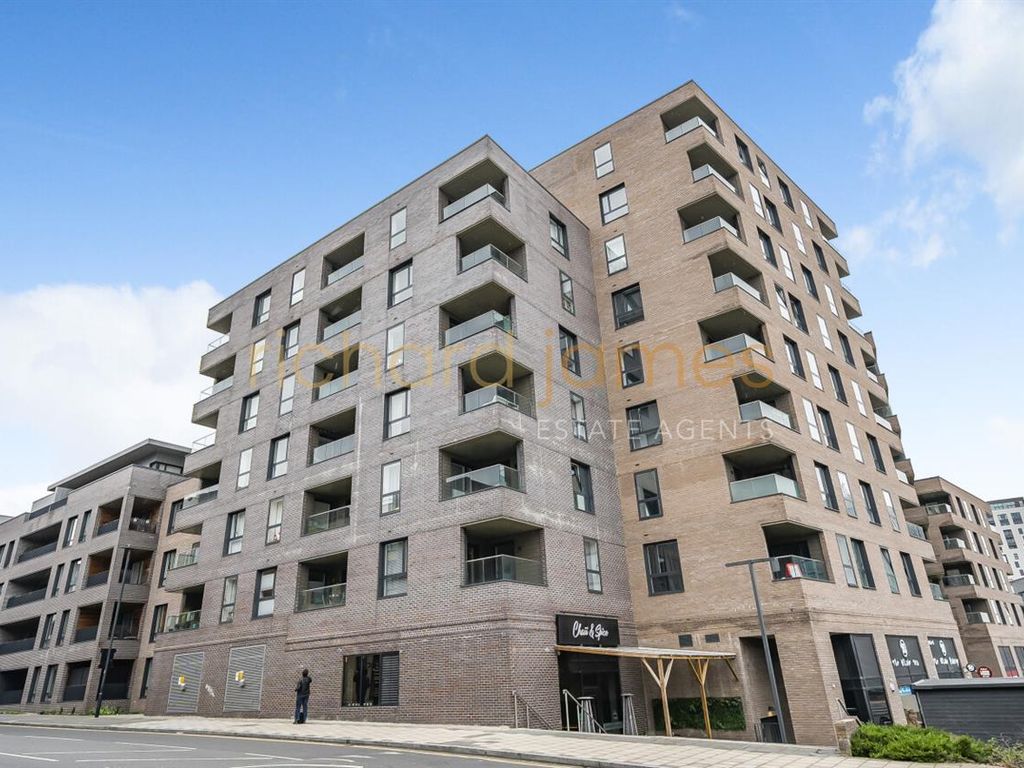 1 bed flat for sale in Edgware Road, London NW9, £399,950 - Zoopla