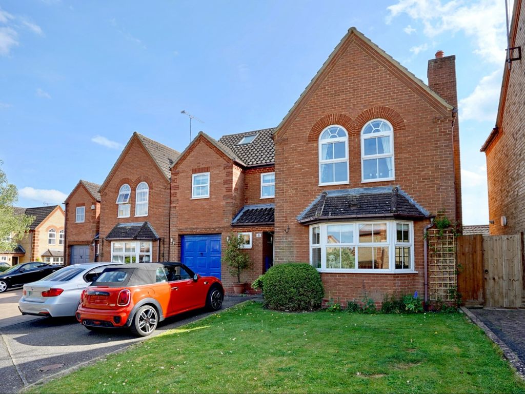 5 bed detached house for sale in Rushington Close, St. Ives ...