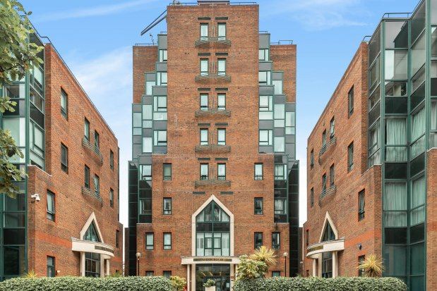1 bed flat to rent in Lanark Square, London E14 - Zoopla