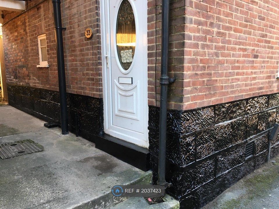 Studio to rent in Markeaton Street, Derby DE1, £550 pcm - Zoopla