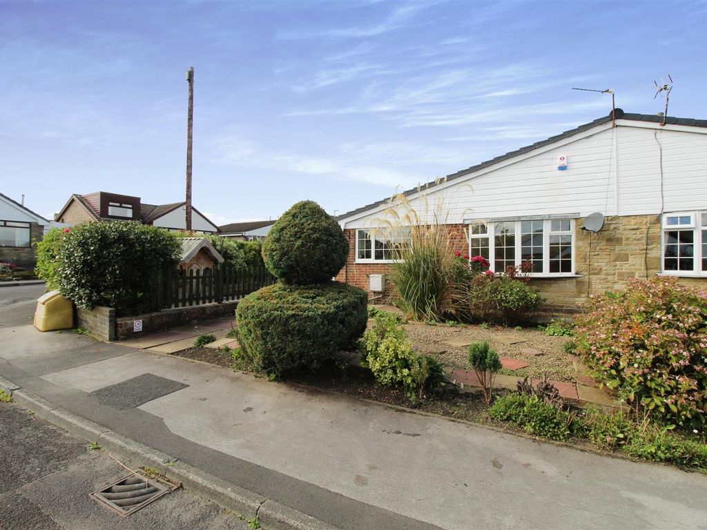 3 Bed Semi Detached Bungalow For Sale In Grasmere Road Wyke Bradford