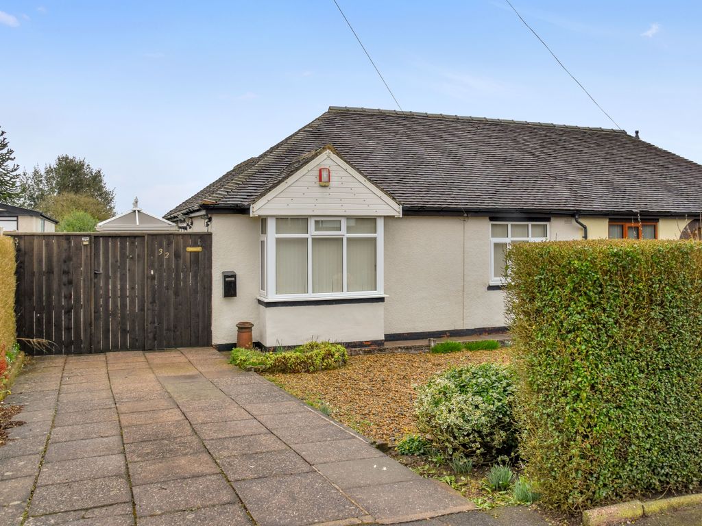 2 Bed Semi Detached Bungalow To Rent In Birkholme Drive Meir Heath
