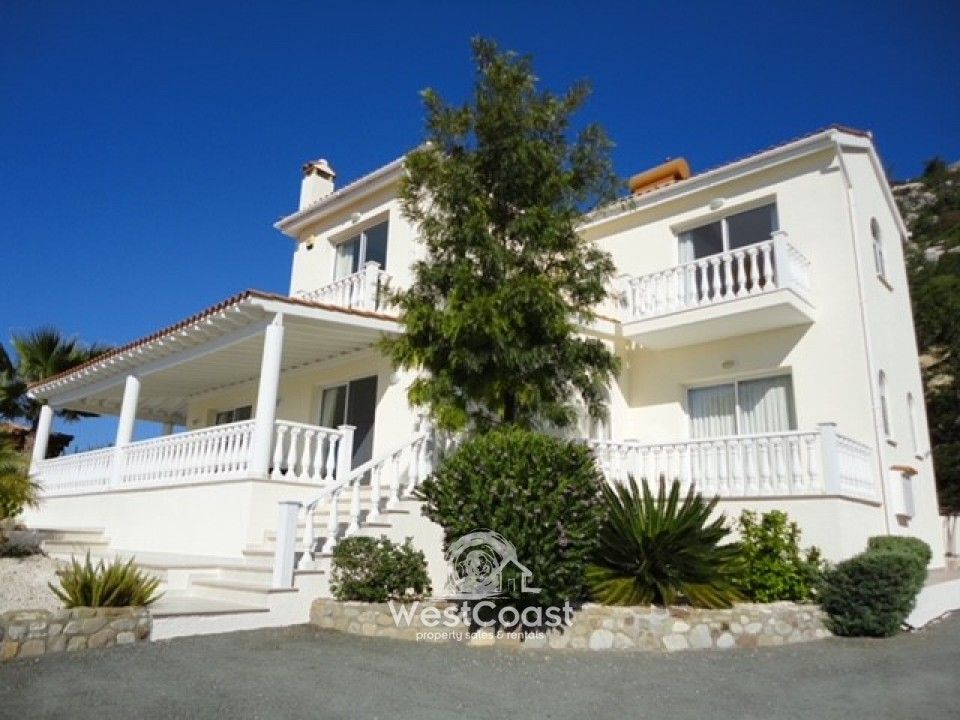 3 bed villa for sale in Peyia, Paphos, Cyprus, £513,335 - Zoopla
