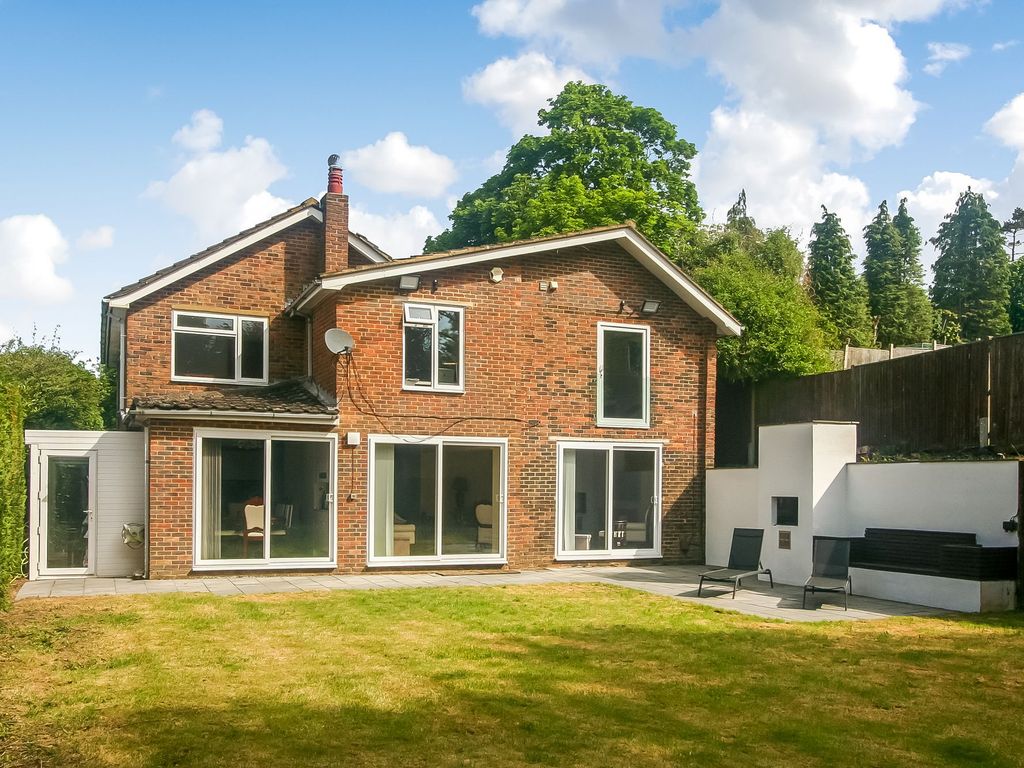 4 bed detached house for sale in Burcott Road, Purley CR8 - Zoopla