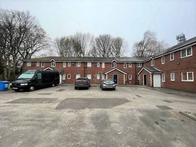 1 bed flat for sale in Sandy Lane, Rochdale OL11 - Zoopla