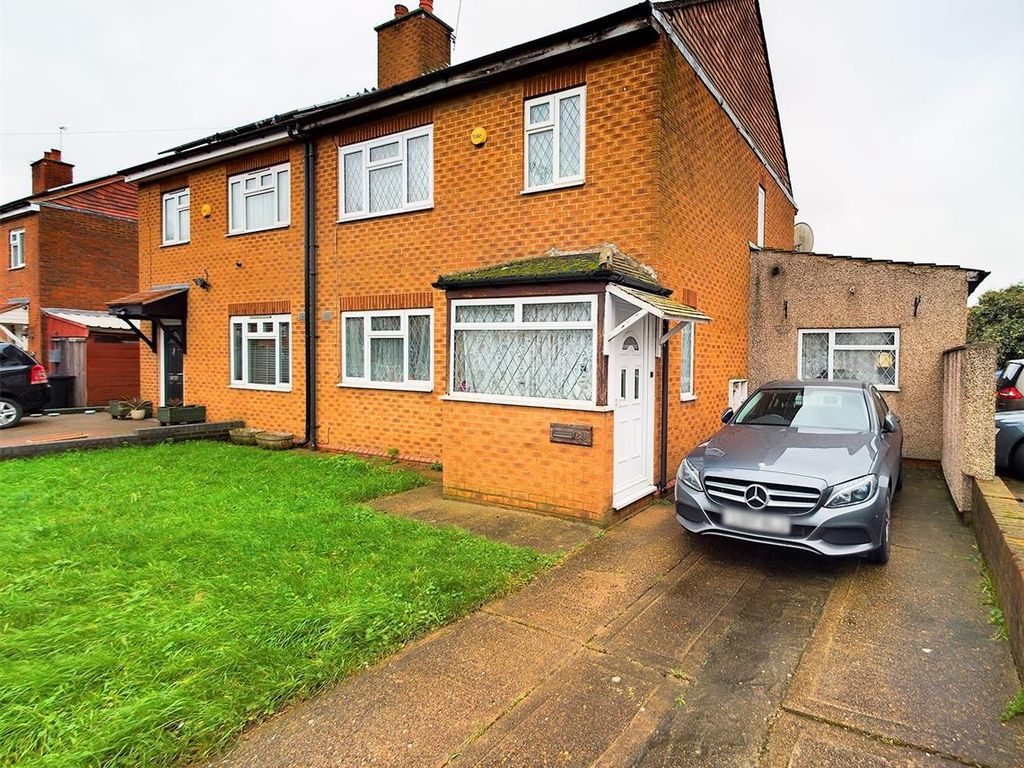 3 Bed Semi Detached House For Sale In Ferrymead Avenue Greenford Ub6