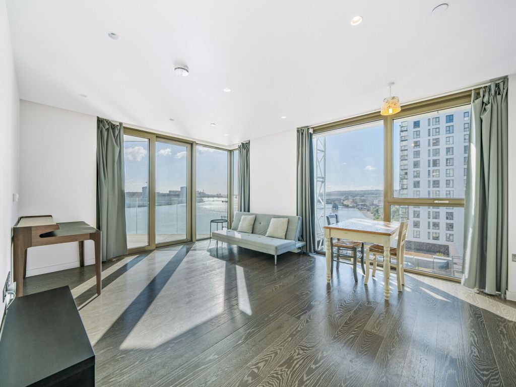 1 bed flat for sale in The Lighterman, 1 Pilot Walk, Lower Riverside ...