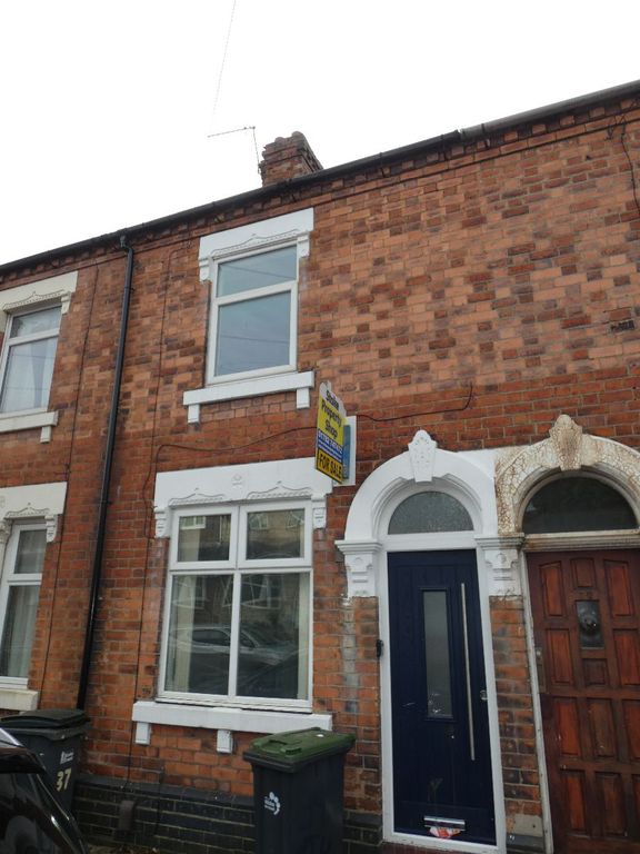3 Bed Terraced House To Rent In Haywood Street Stoke On Trent St4 £