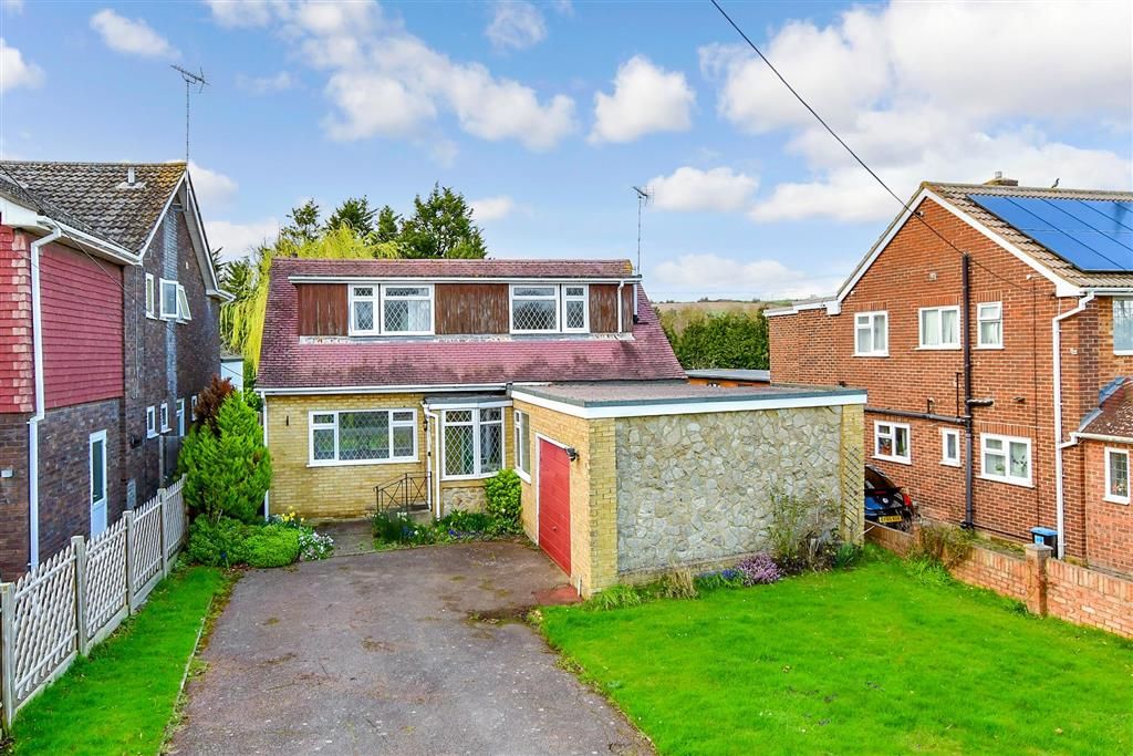 3 bed detached house for sale in Main Road, Hoo, Rochester, Kent ME3, £ ...