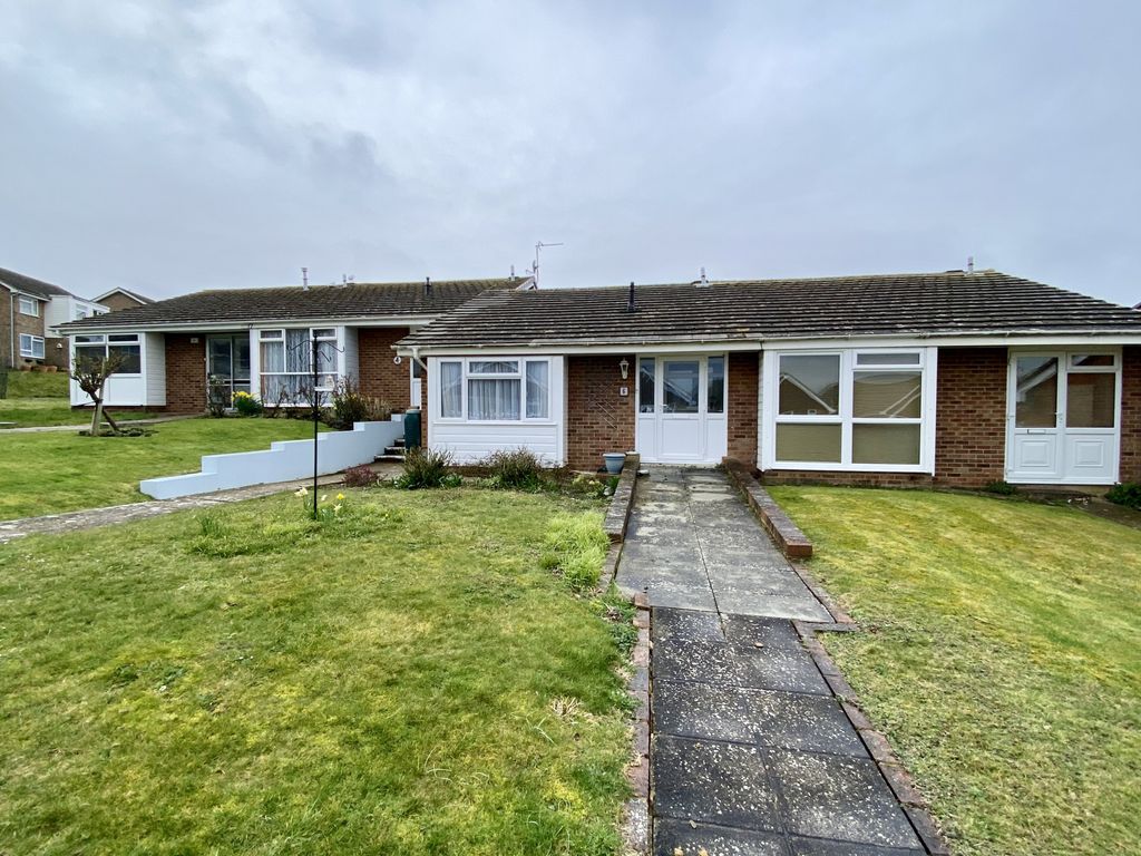 2 Bed Bungalow For Sale In Tamarack Close Eastbourne East Sussex Bn22