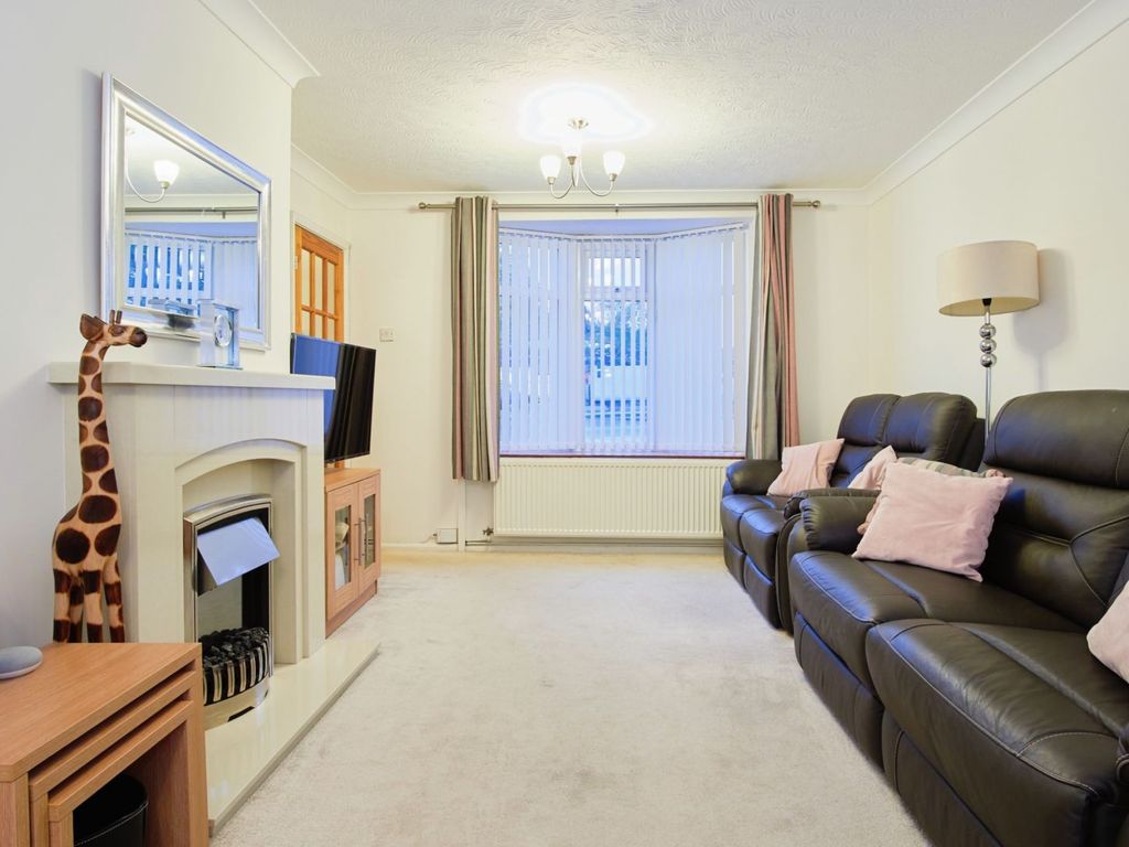 3 bed terraced house for sale in Lode Lane, Solihull B91 - Zoopla