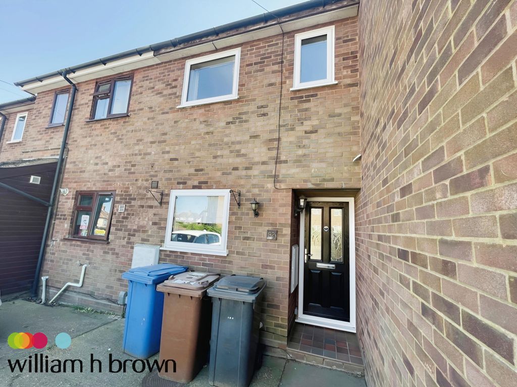 3 bed terraced house to rent in Sandy Hill Lane, Ipswich IP3, £1,050 ...