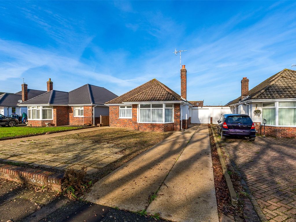 3 Bed Bungalow For Sale In Goring Way Goring By Sea Worthing West