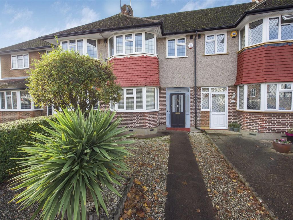 3 bed terraced house for sale in Gloucester Road, Twickenham TW2 - Zoopla