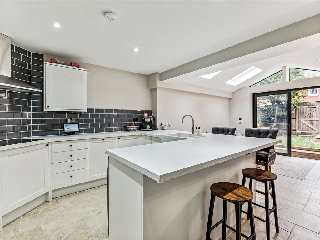4 bed detached house for sale in Dorothy Road, London SW11, £1,050,000 ...