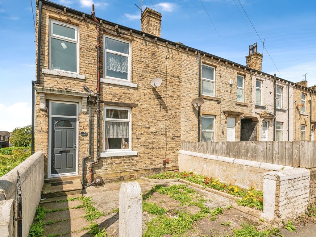 2 bed end terrace house for sale in Broadstone Way, Tong, Bradford BD4 ...