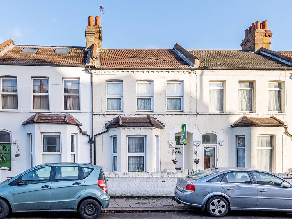 3 Bed Terraced House For Sale In Eardley Road Streatham Common London