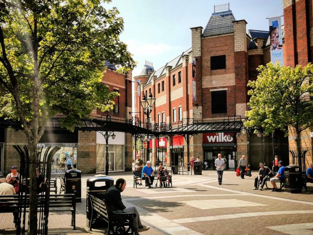 Retail premises to let in Captain Cook Square, Middlesbrough TS1 - Zoopla