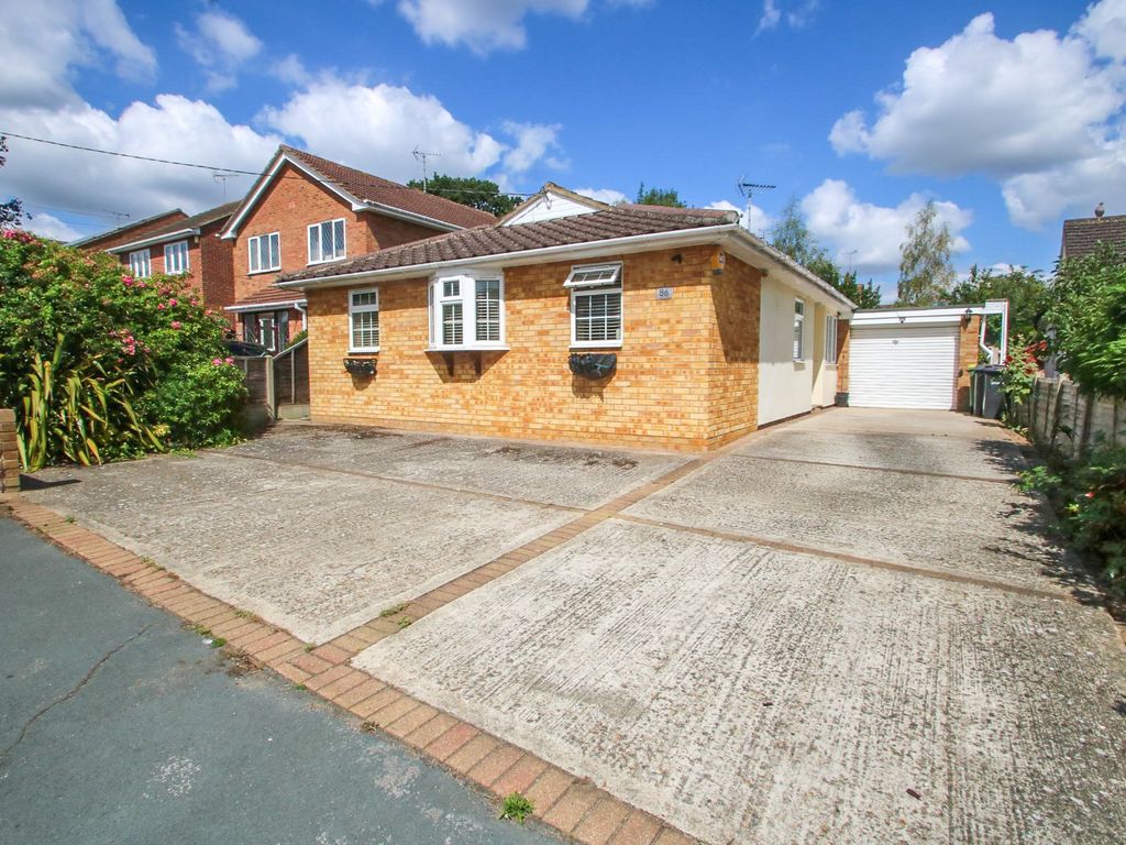 3 bed detached bungalow for sale in Clifton Road, Ashingdon, Rochford ...