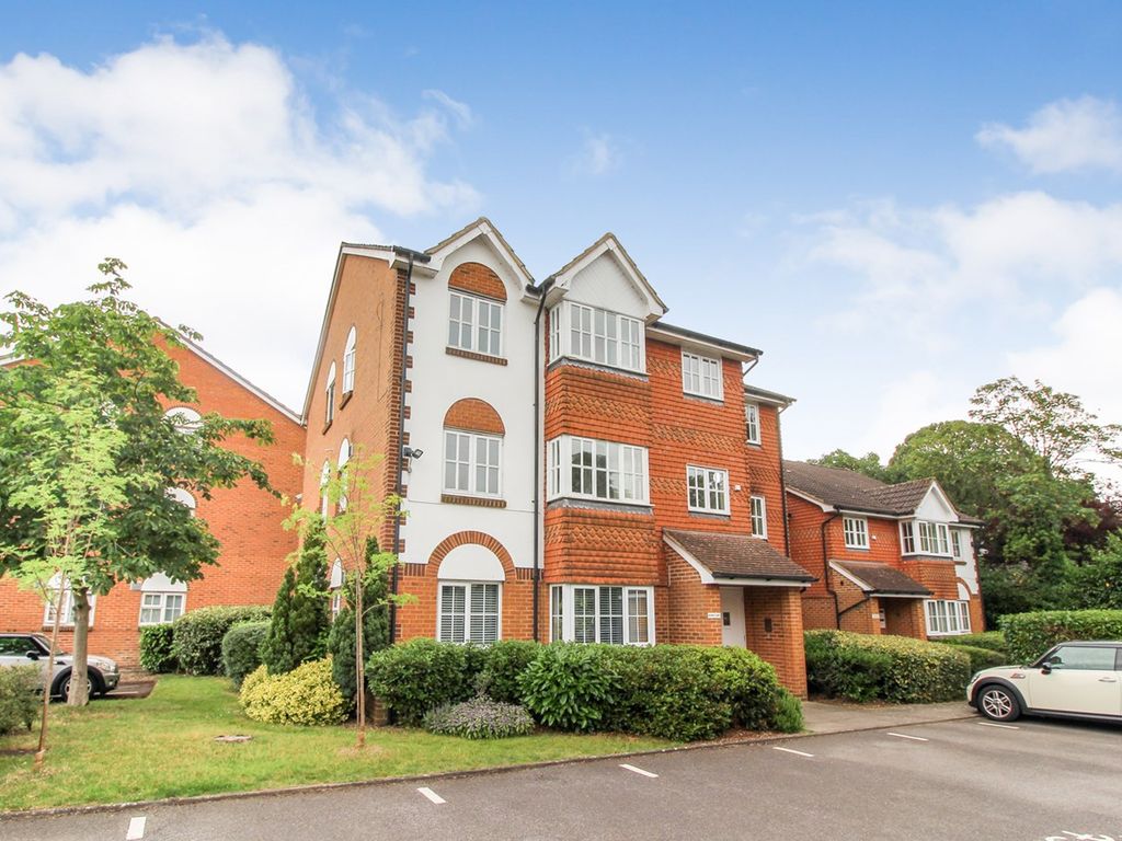 2 bed flat for sale in Amethyst Lane, Reading RG30 - Zoopla