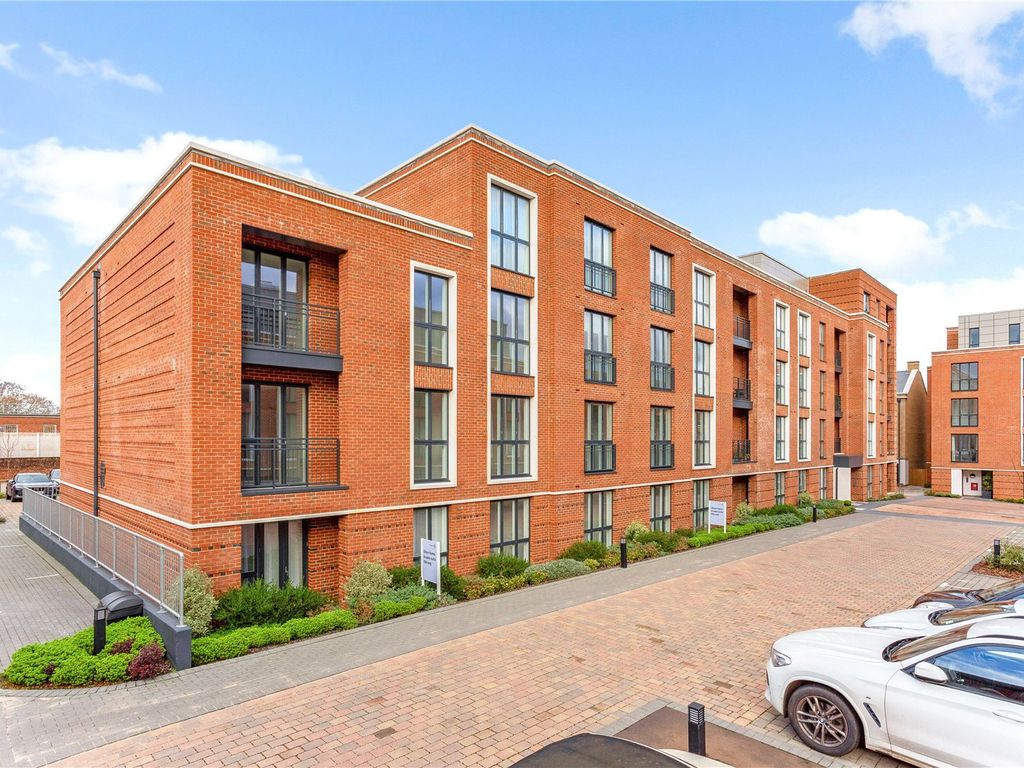 New home, 2 bed flat for sale in Romsey Road, Winchester SO22, £97,500 ...
