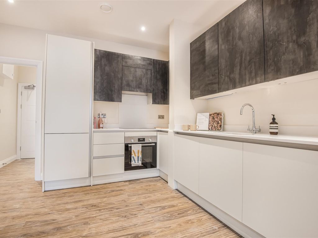 New home, 1 bed flat for sale in Flat 1 Cadogan House, Rose Kiln Lane ...